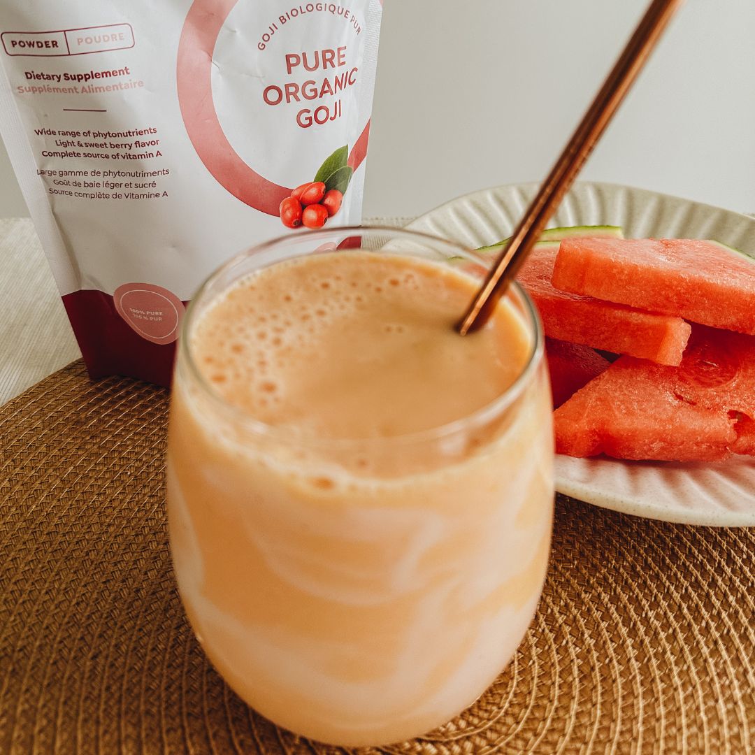 Refreshing Smoothie with Goji Berries – RAW Nutritional